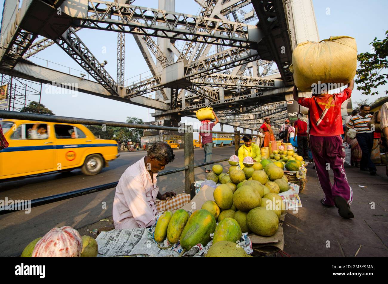 Fruit-seller on Howrah-Bridge Stock Photo - Alamy