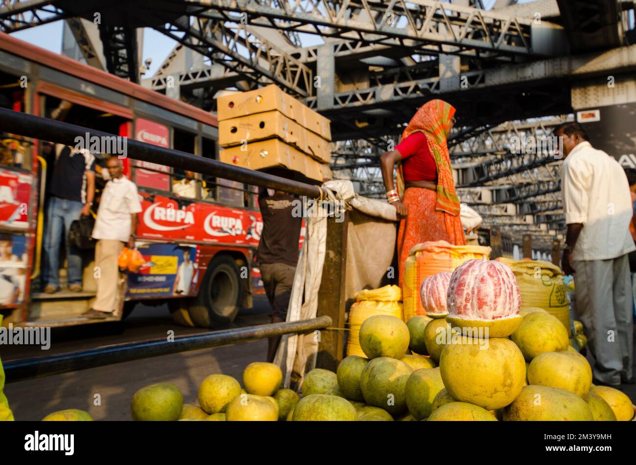 Fruit-seller on Howrah-Bridge Stock Photo - Alamy
