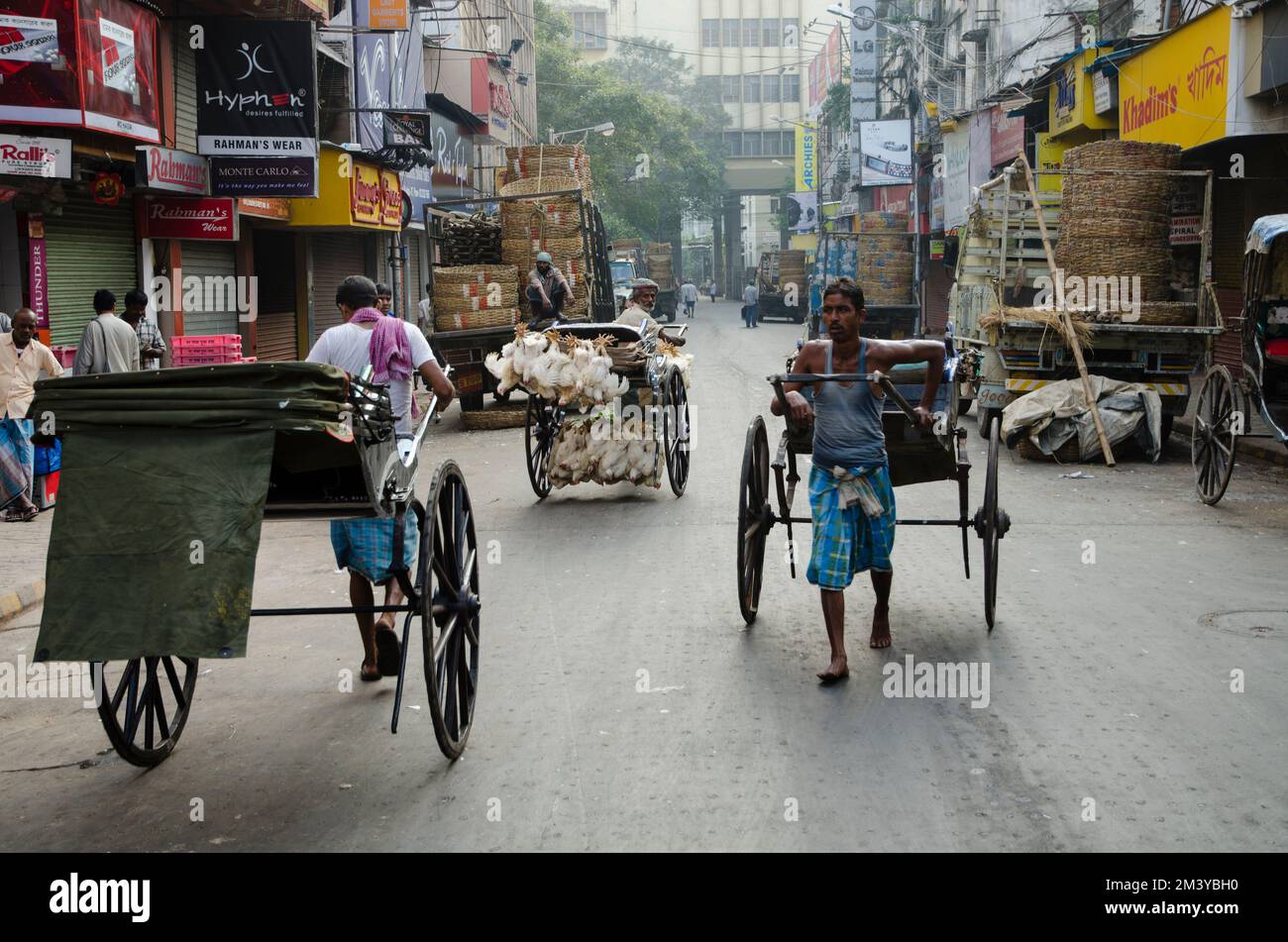 Hand rikshaw hi-res stock photography and images - Alamy