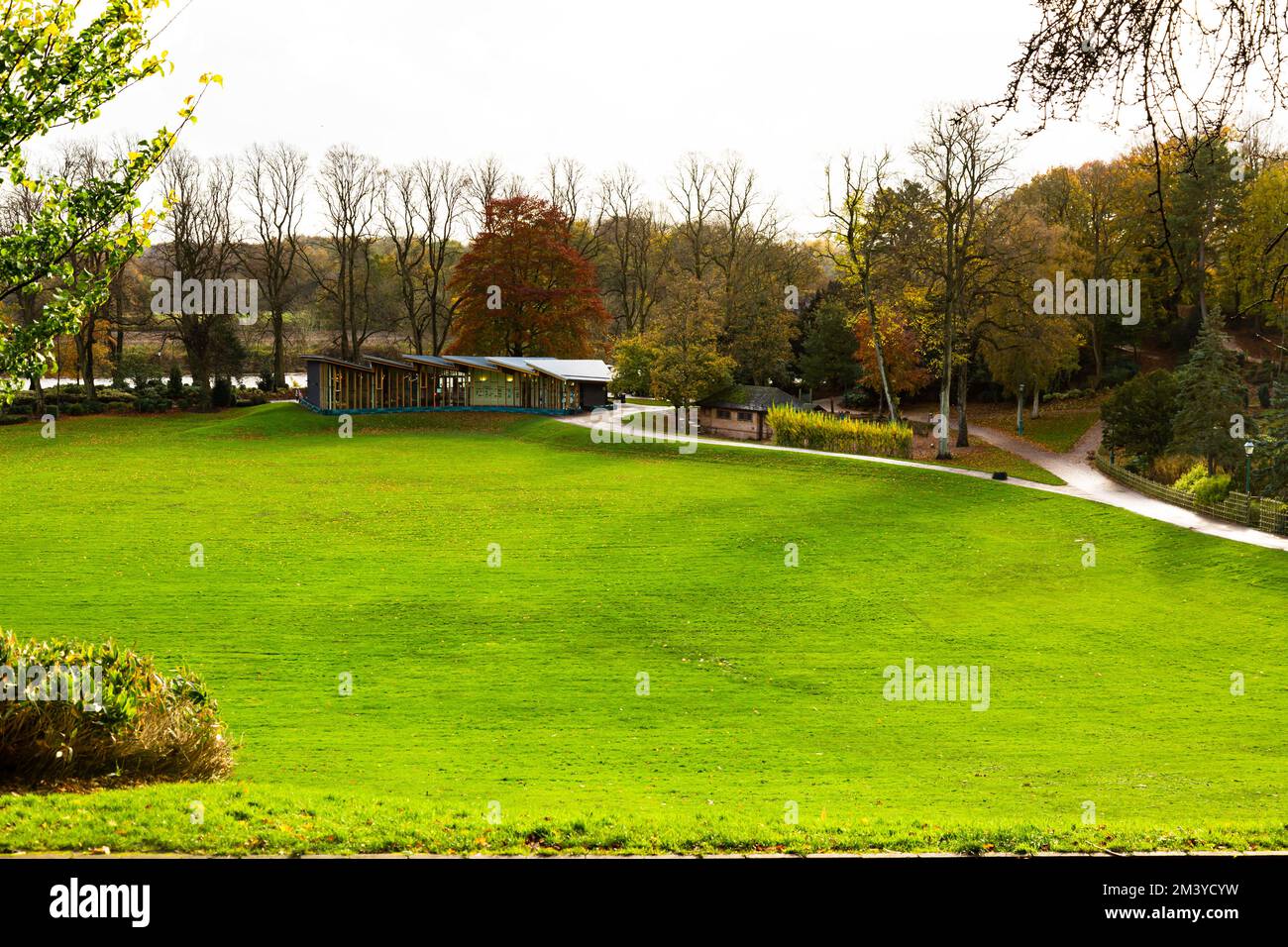 Green field in a park in Avenham Park, Preston, Lancashire, UK Stock ...