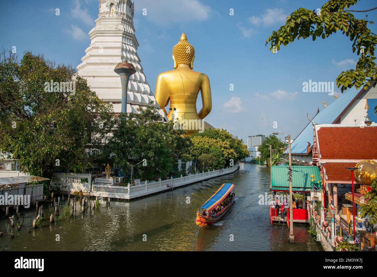 the Big Budda Dhammakaya Thep Mongkol Buddha of the Paknam Bhasicharoen ...