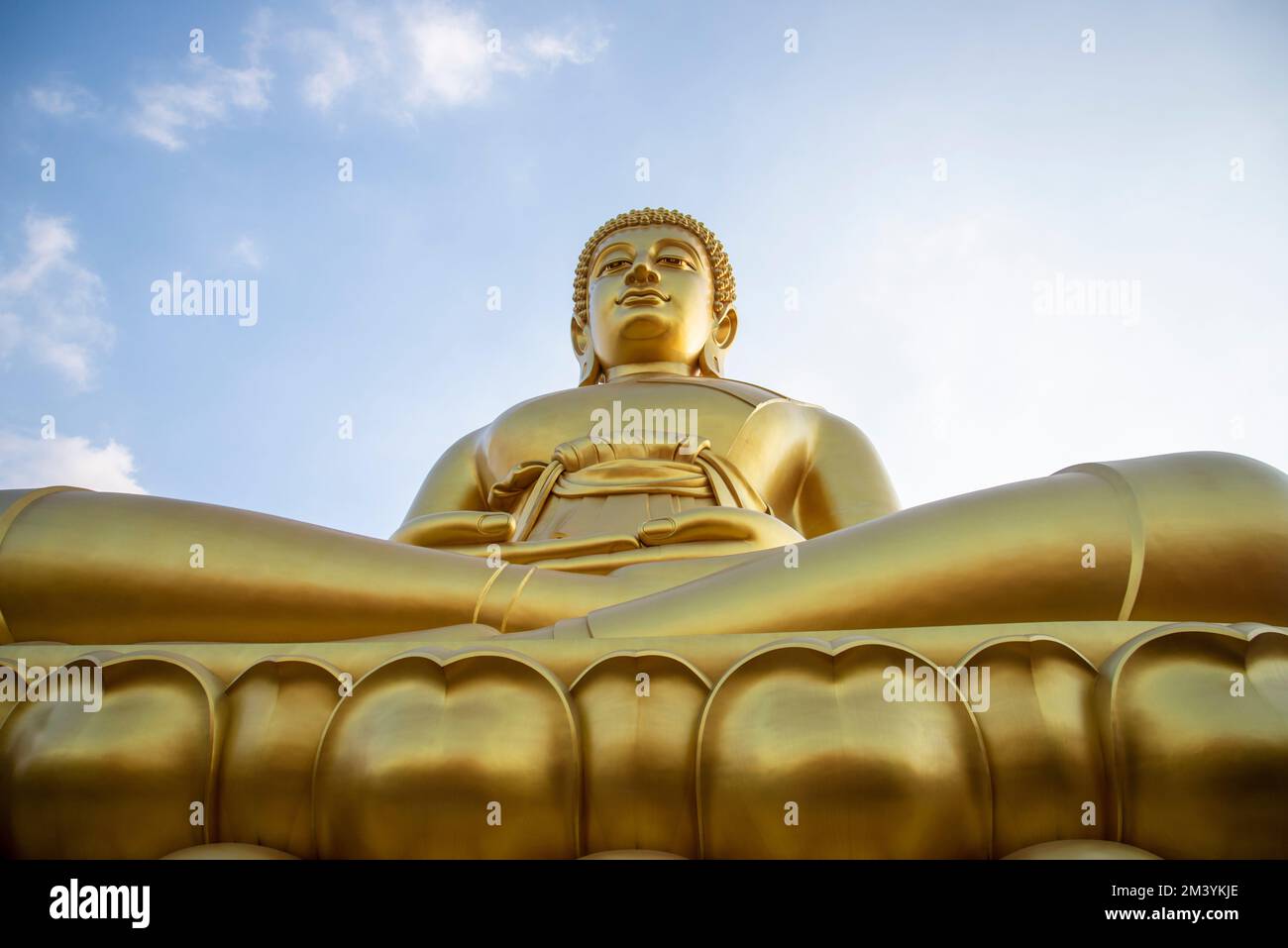 the Big Budda Dhammakaya Thep Mongkol Buddha of the Paknam Bhasicharoen ...
