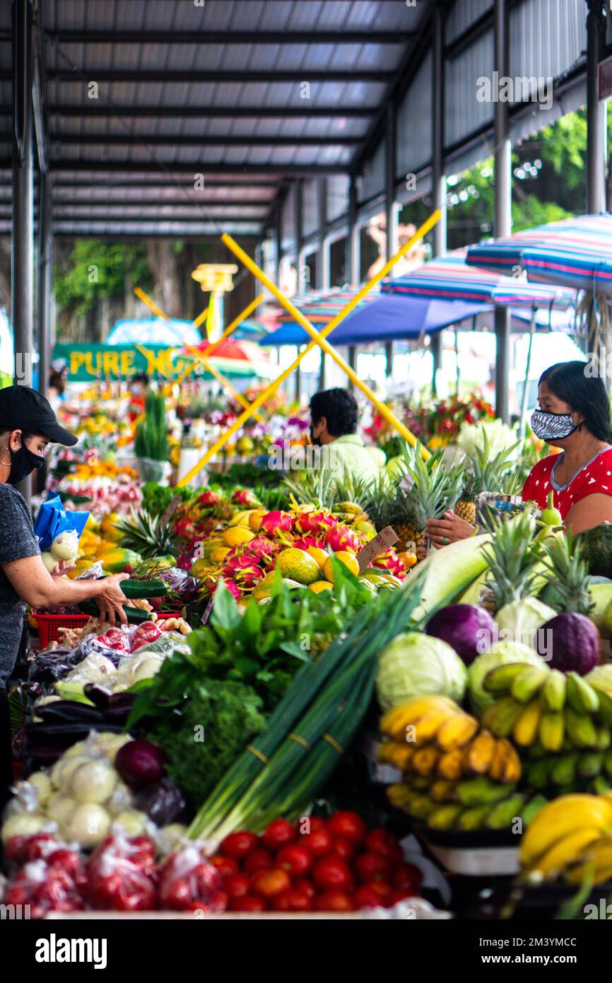 Farmers market hilo big hi-res stock photography and images - Alamy