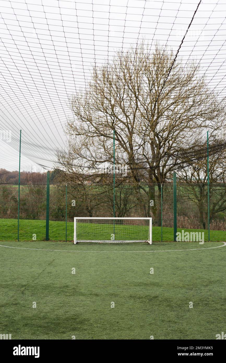 Soccer back line hi-res stock photography and images - Alamy