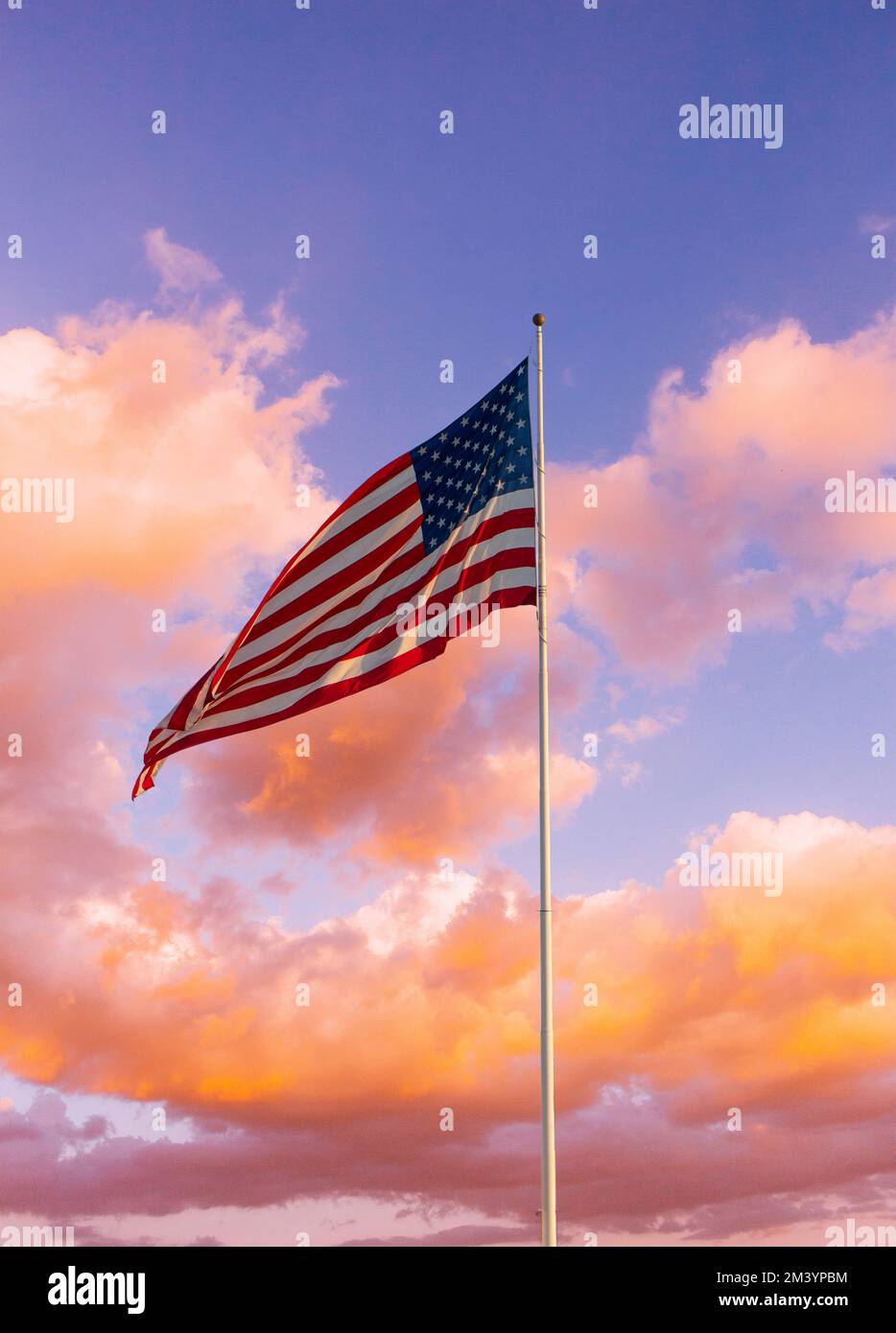 American flag at sunset hi-res stock photography and images - Alamy