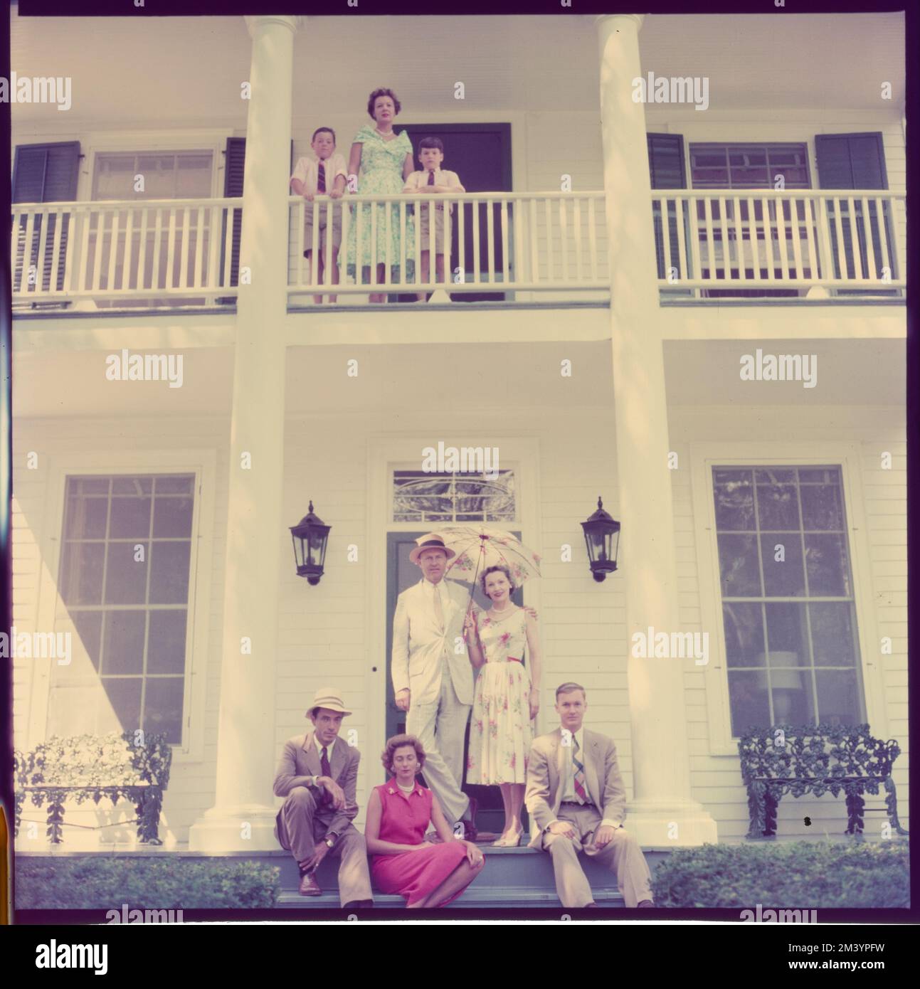The Pell family, Toni Frissell, Antoinette Frissell Bacon, Antoinette ...