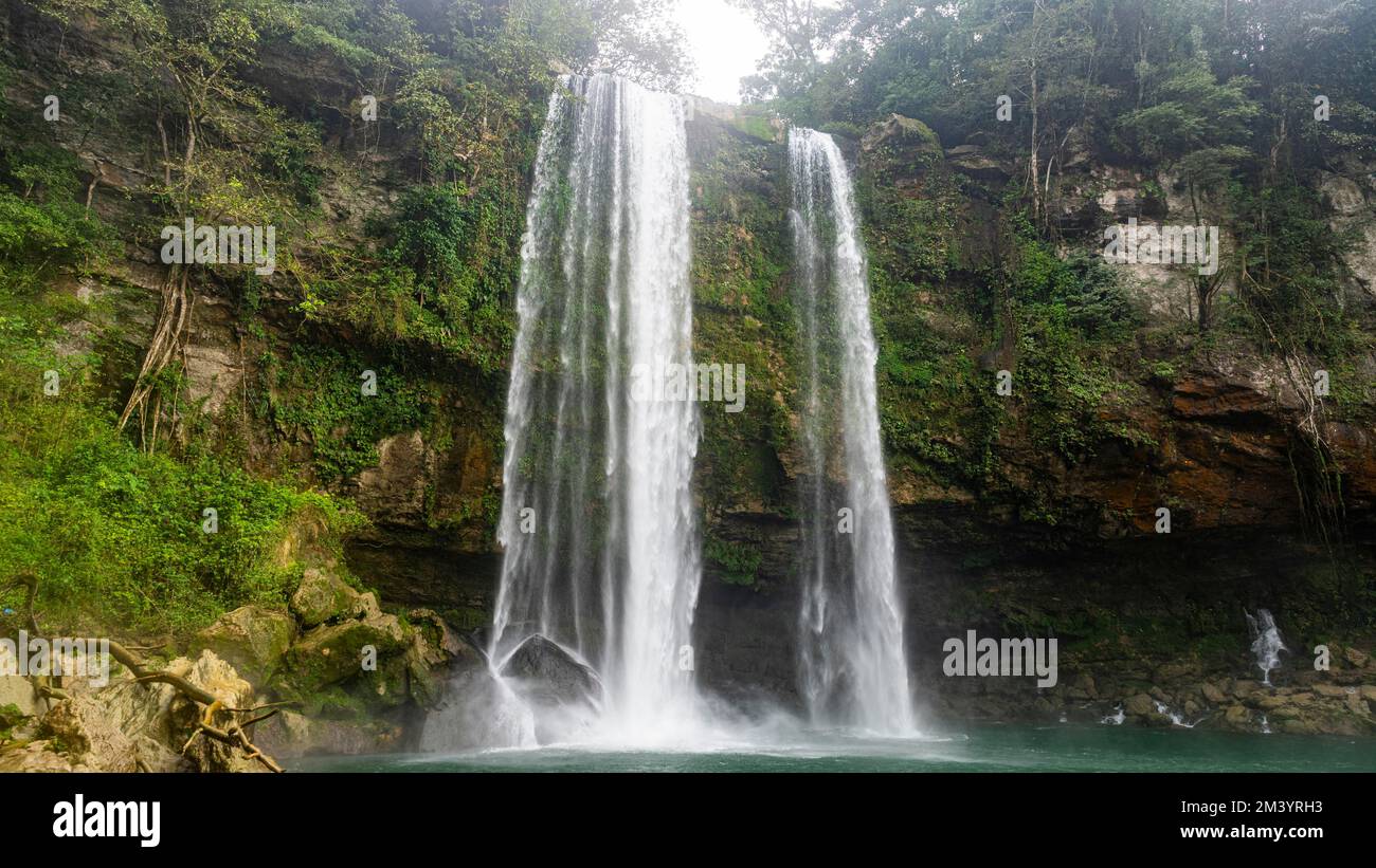 Misol Ha waterfall, Chiapas, Mexico Stock Photo - Alamy
