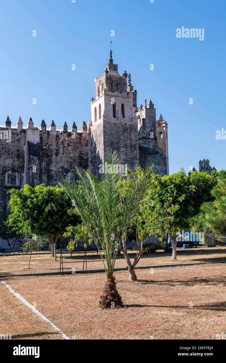 Convent of San Mateo Apostol y Evangelista, Earliest 16th-century ...