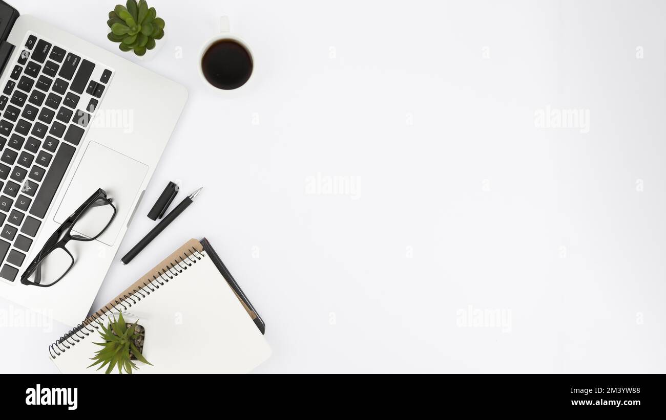 Flat lay desk concept with copy space Stock Photo - Alamy