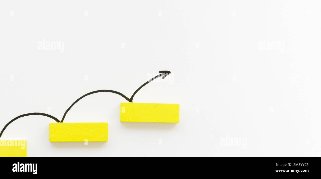 Bouncing blocks hi-res stock photography and images - Alamy