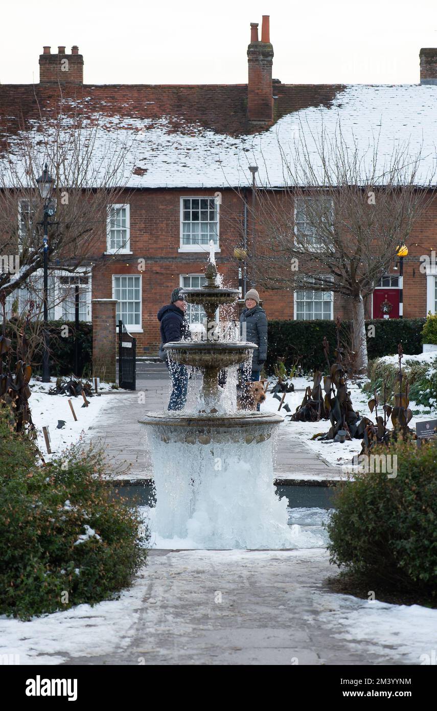 Old amersham memorial gardens hi-res stock photography and images - Alamy