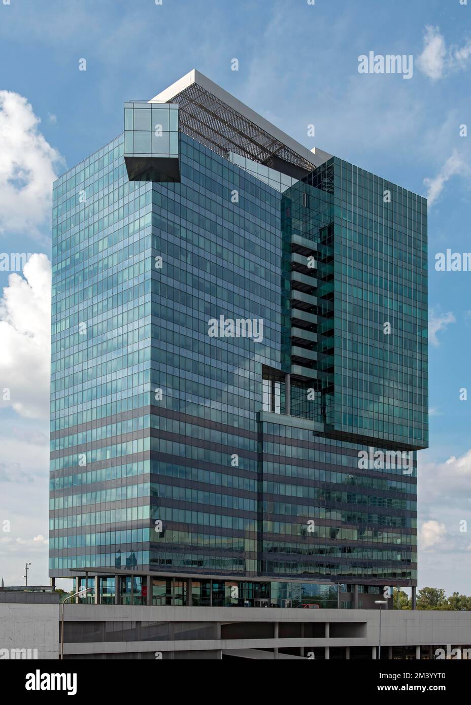 Saturn Tower Office Building, Vienna Donau City, Wien, Austria Stock ...