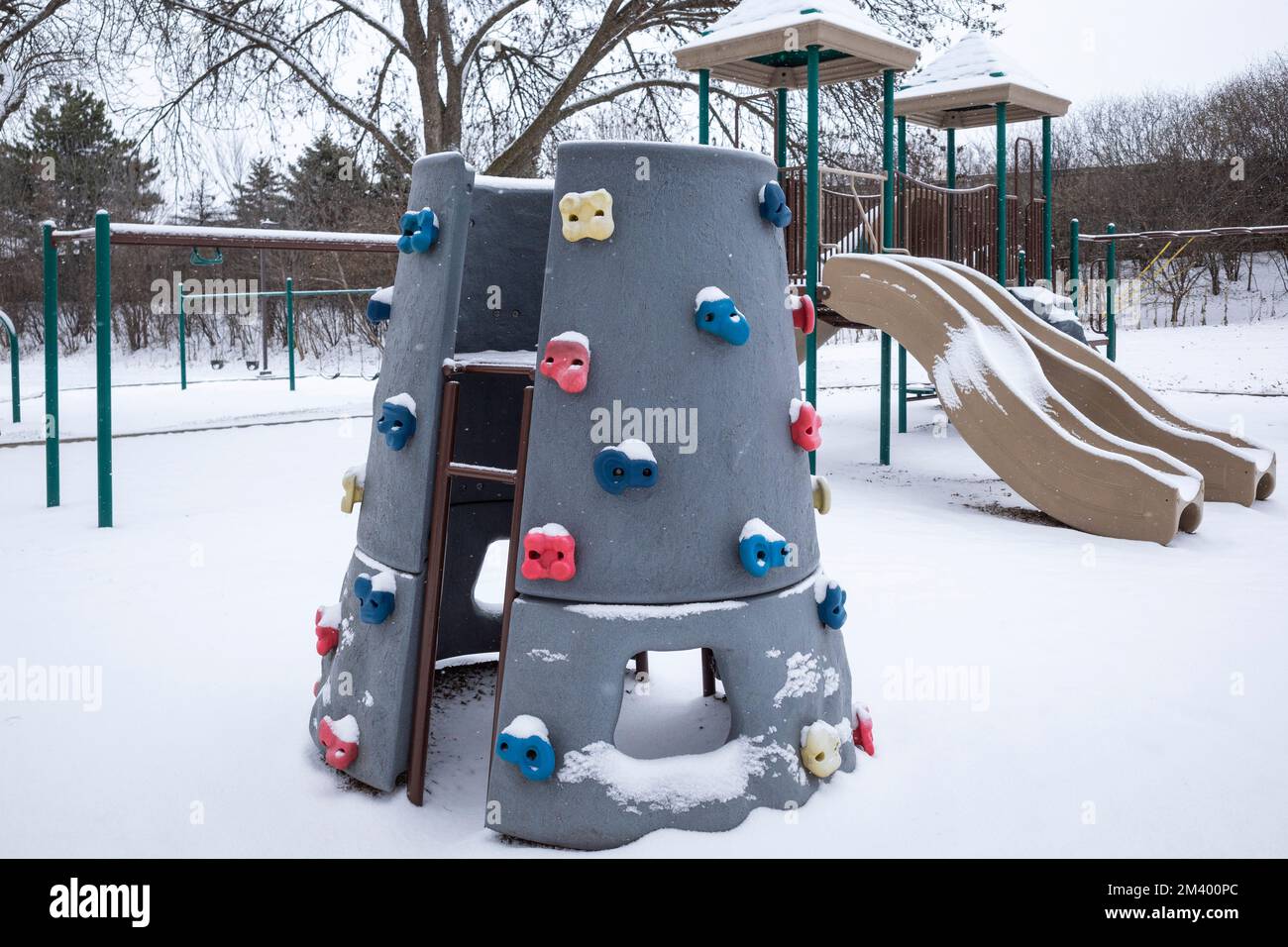 Chicago, USA. 16 December 2022. A snow covered children's playground in ...