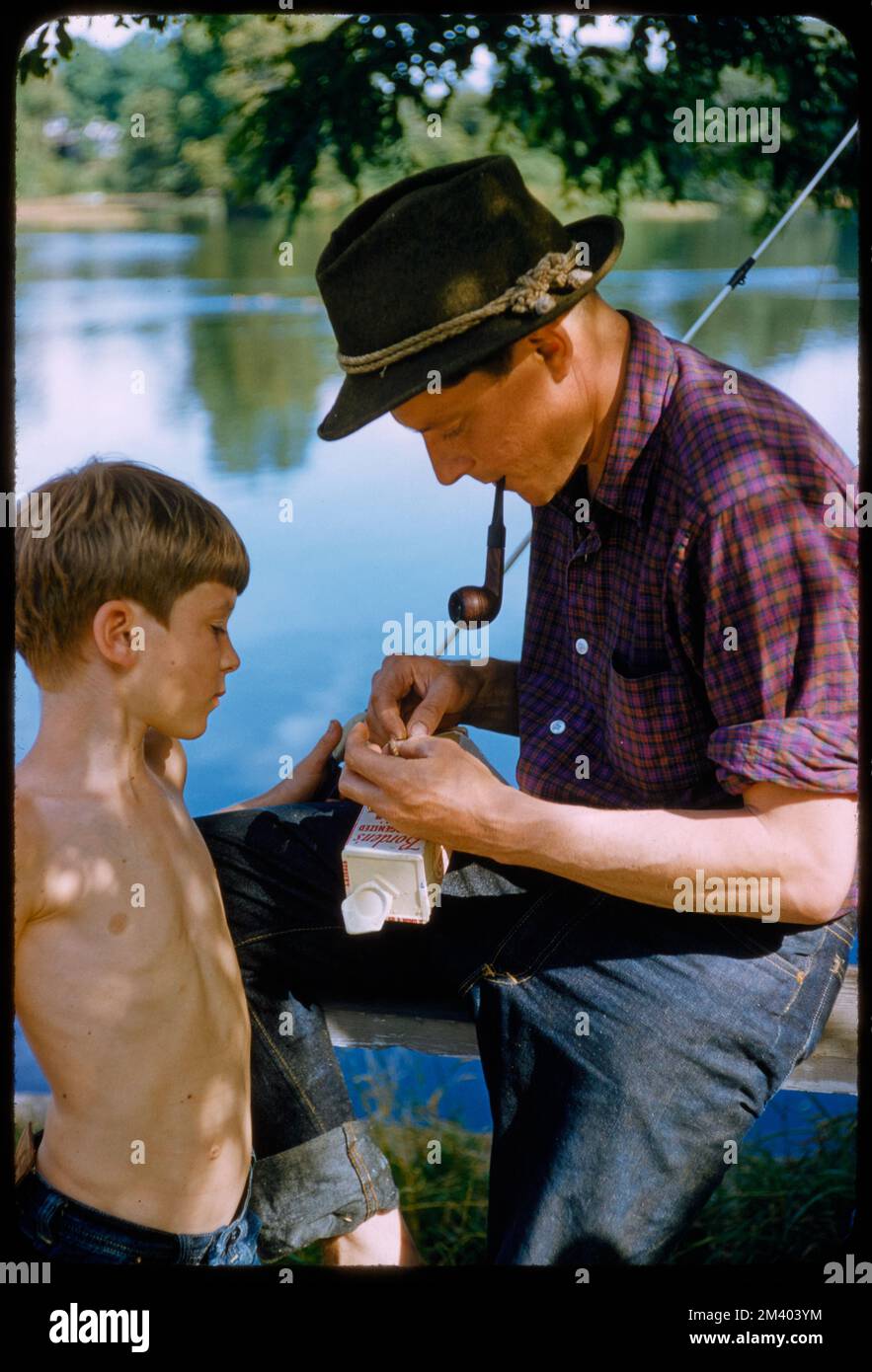 Sports Illustrated - The Robt. Whites baiting hook, Toni Frissell ...