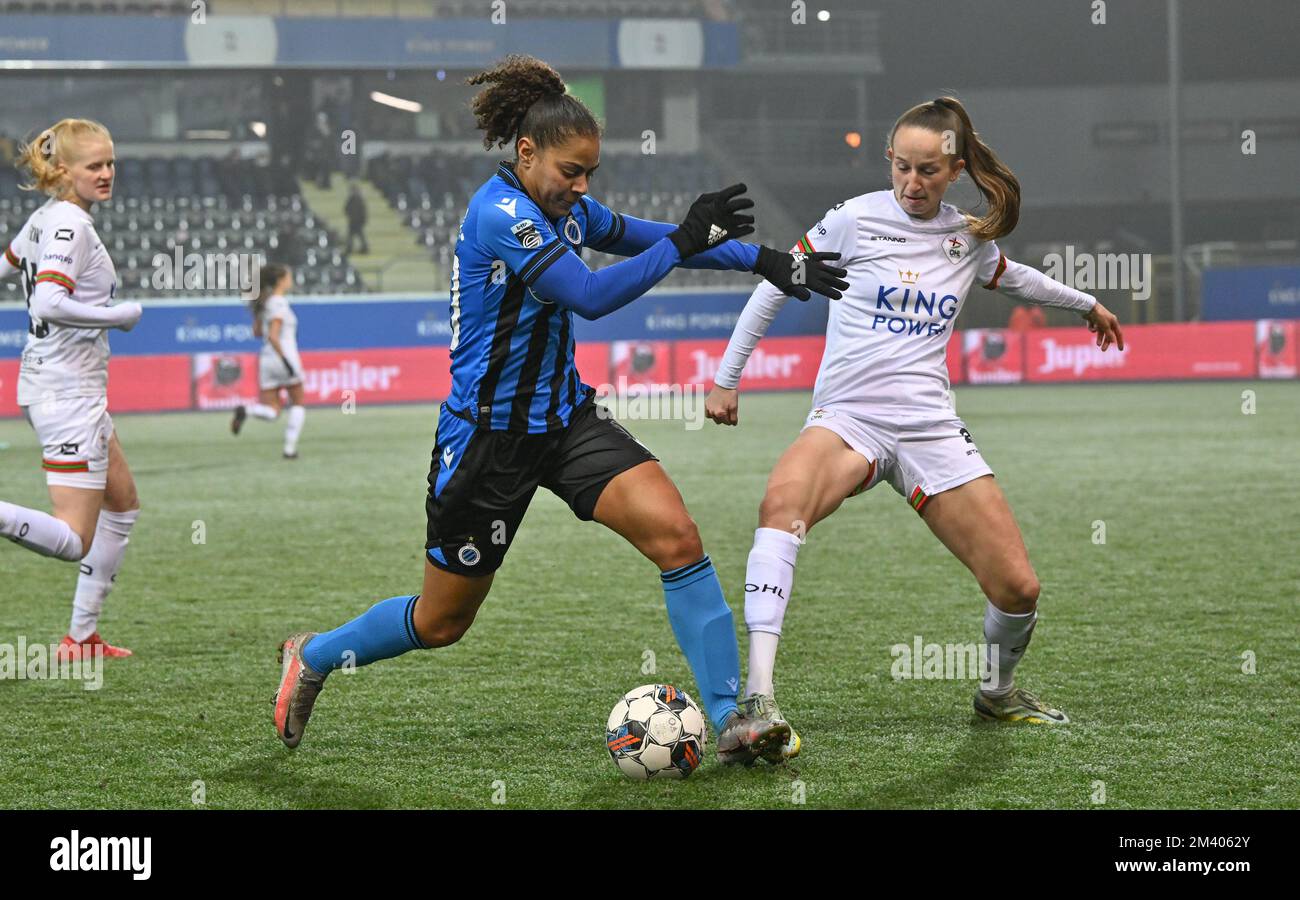 Leuven , Belgium. 17 December, 2022. Roosa Ariyo (20) of Brugge ...