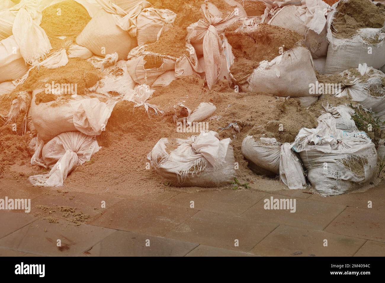 Soldier pile wall hi-res stock photography and images - Alamy