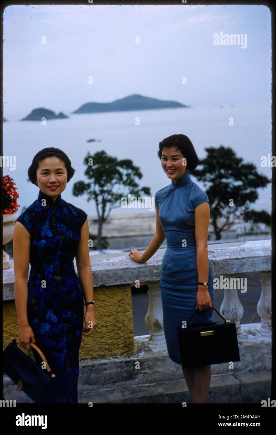 Hong Kong Boats, People in Sampans, Junks, Racing, Boys School, Toni ...