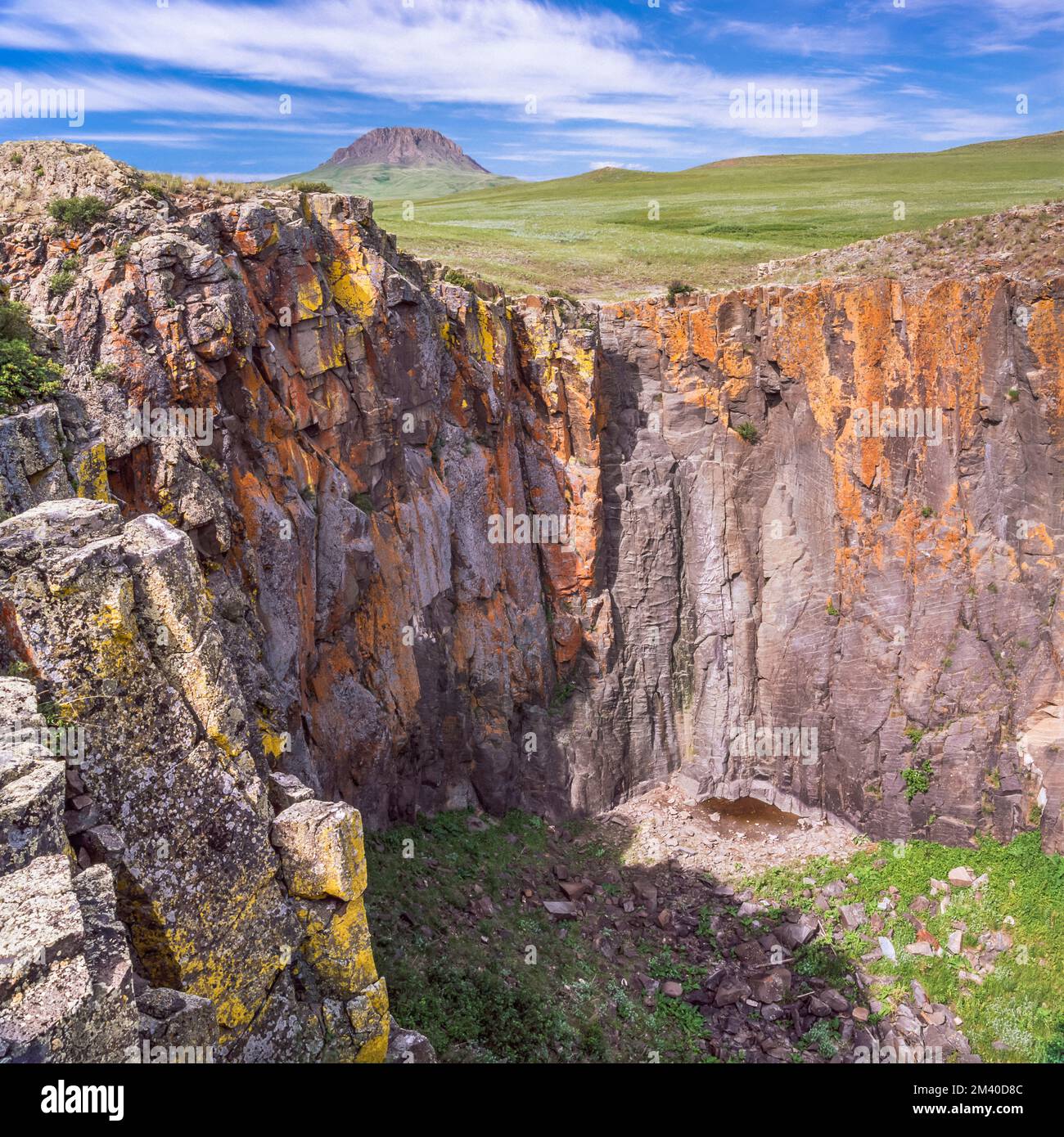 buffalo falls pishkun (buffalo jump) below birdtail butte on the ...