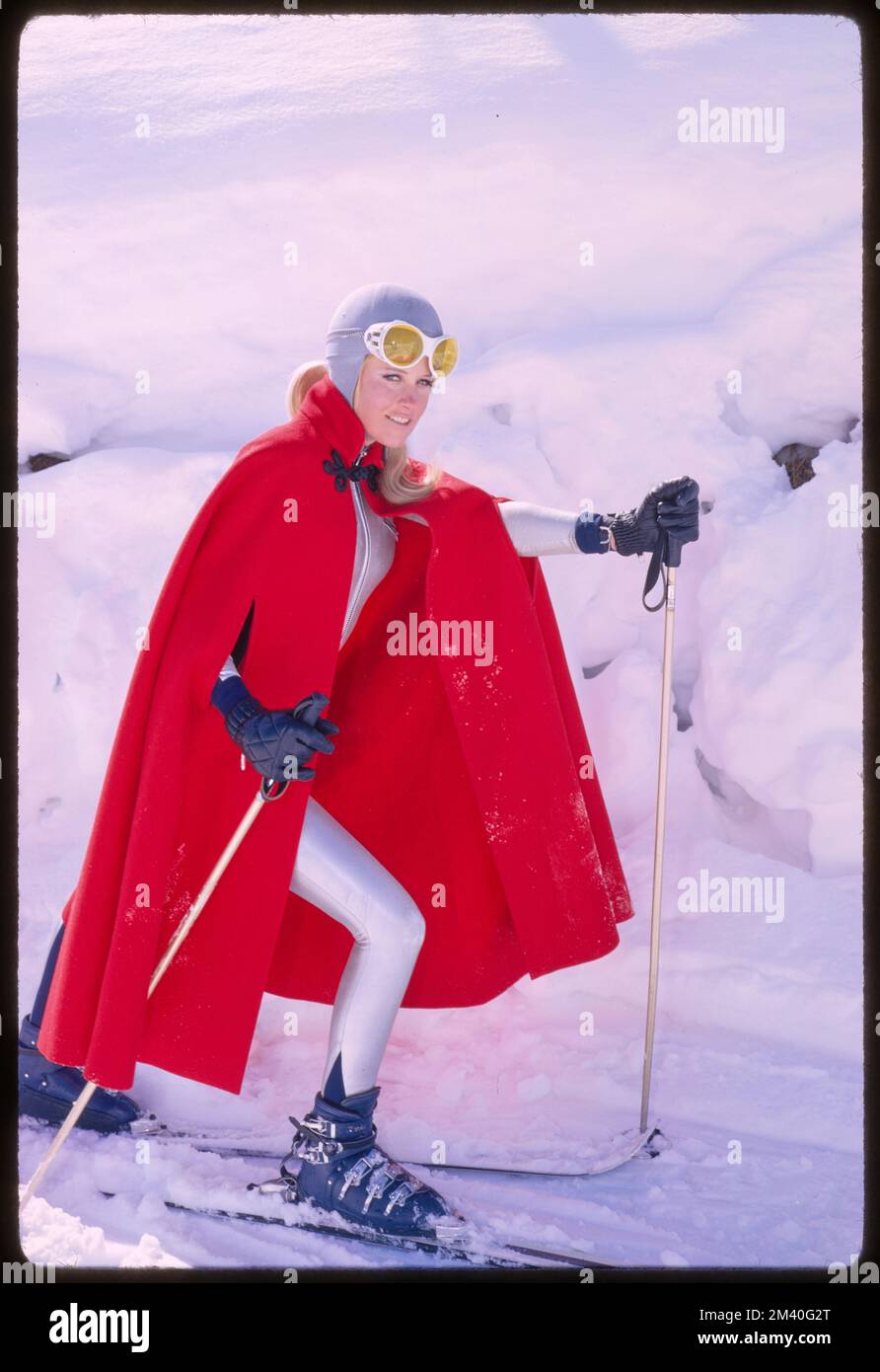 Suzy chaffee hi-res stock photography and images - Alamy