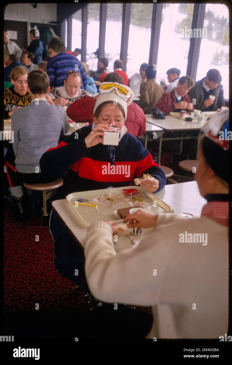 Vogue - Nancy Kempner, Wister family, misc. skiers at Vail, CO, Toni ...