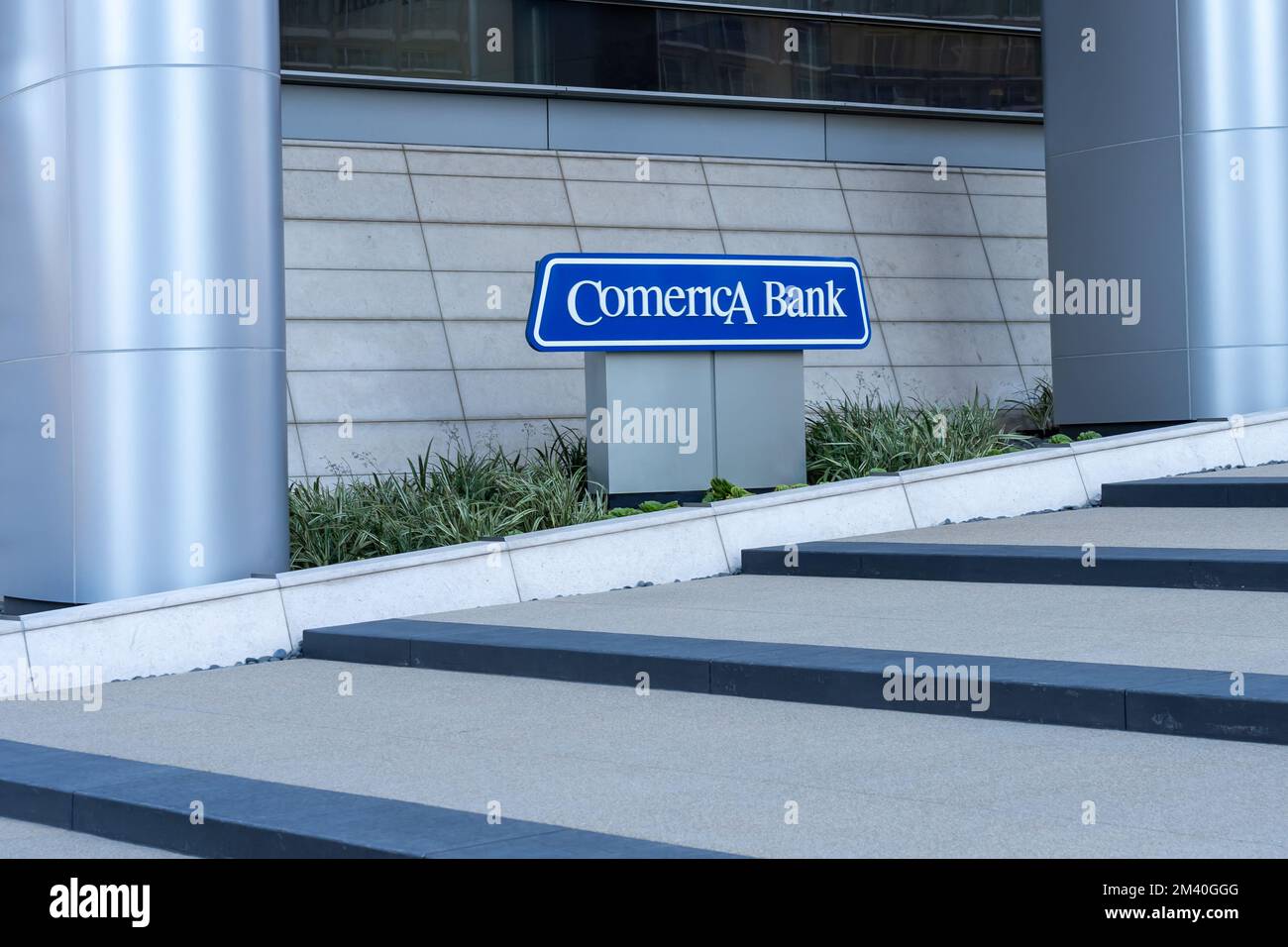A Comerica Bank sign is shown in Los Angeles, CA, USA Stock Photo - Alamy