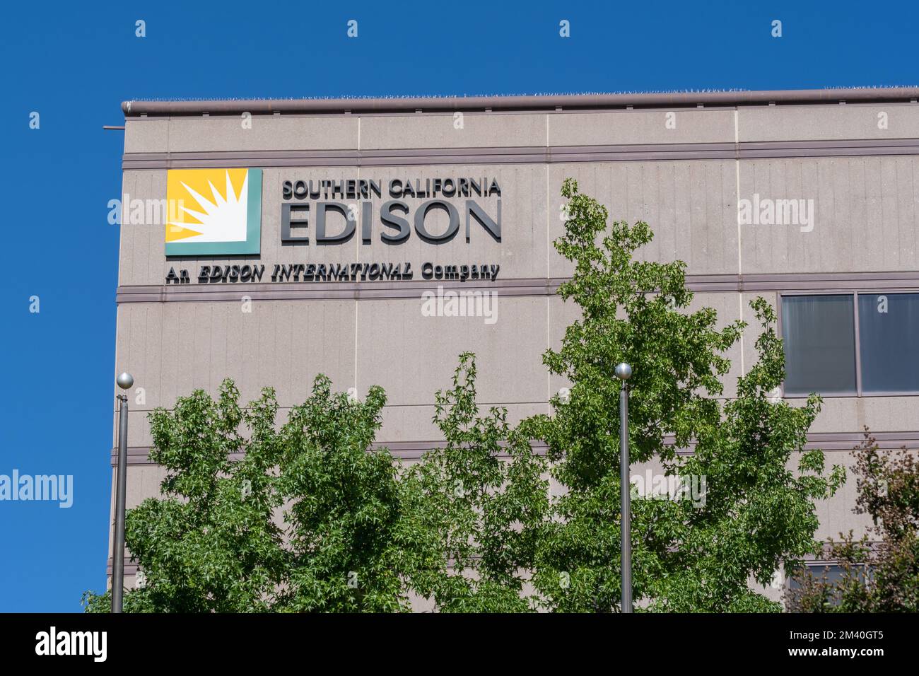 Edison international logo hi-res stock photography and images - Alamy