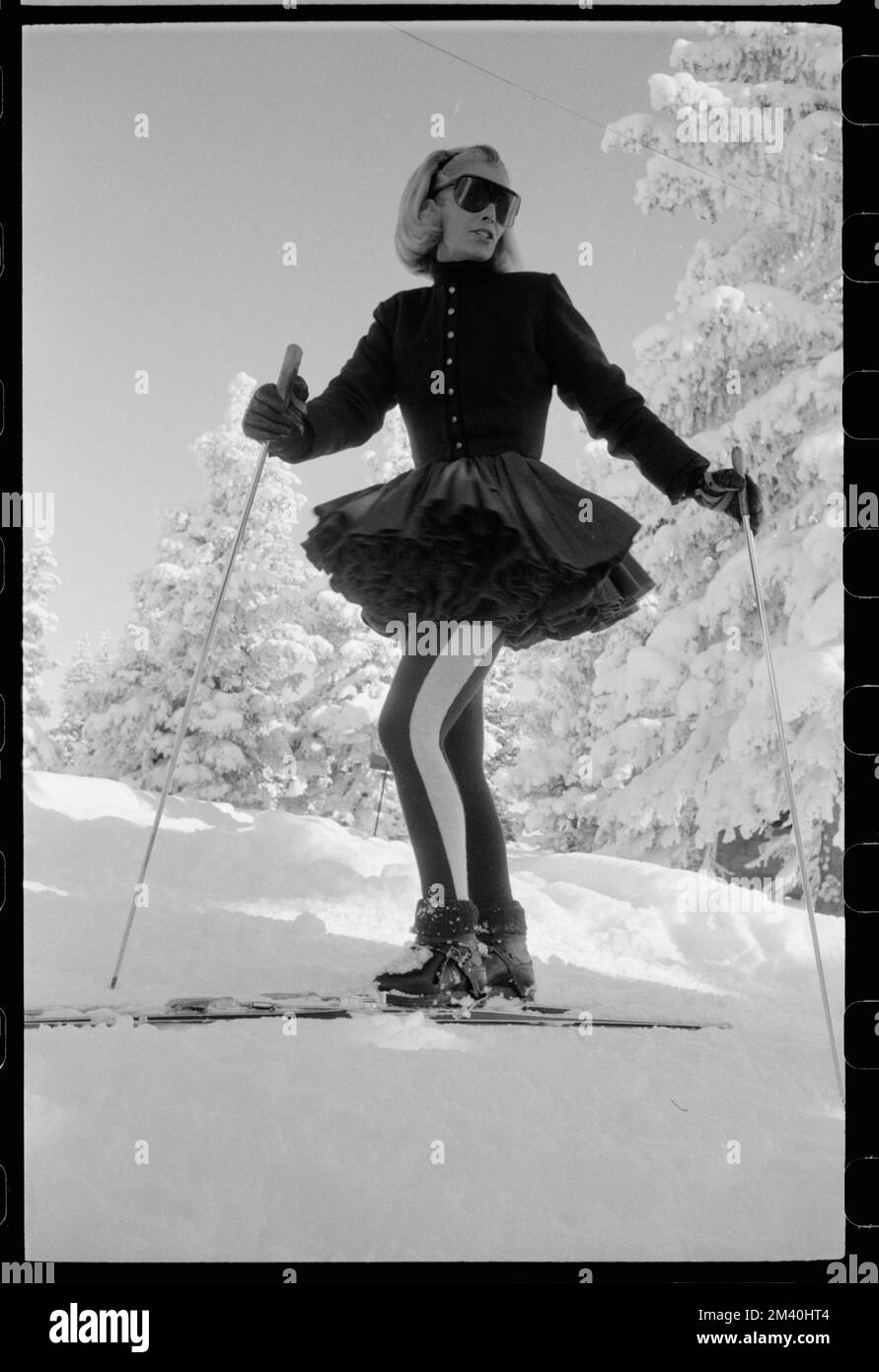 Ann Bonfoey Taylor, full-length portrait, on skis, wearing a skirt ...