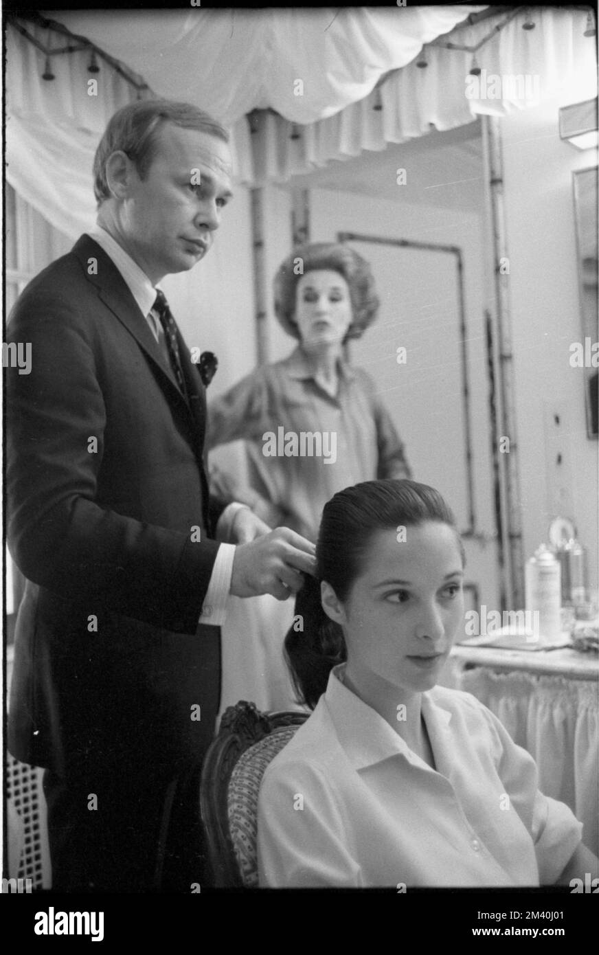 Amanda burden Black and White Stock Photos & Images - Alamy