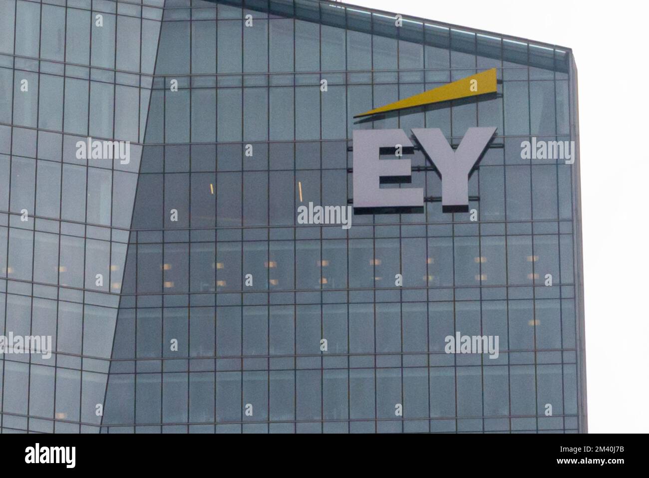 Toronto, ON, Canada – December 17, 2022: EY Tower in downtown Toronto ...