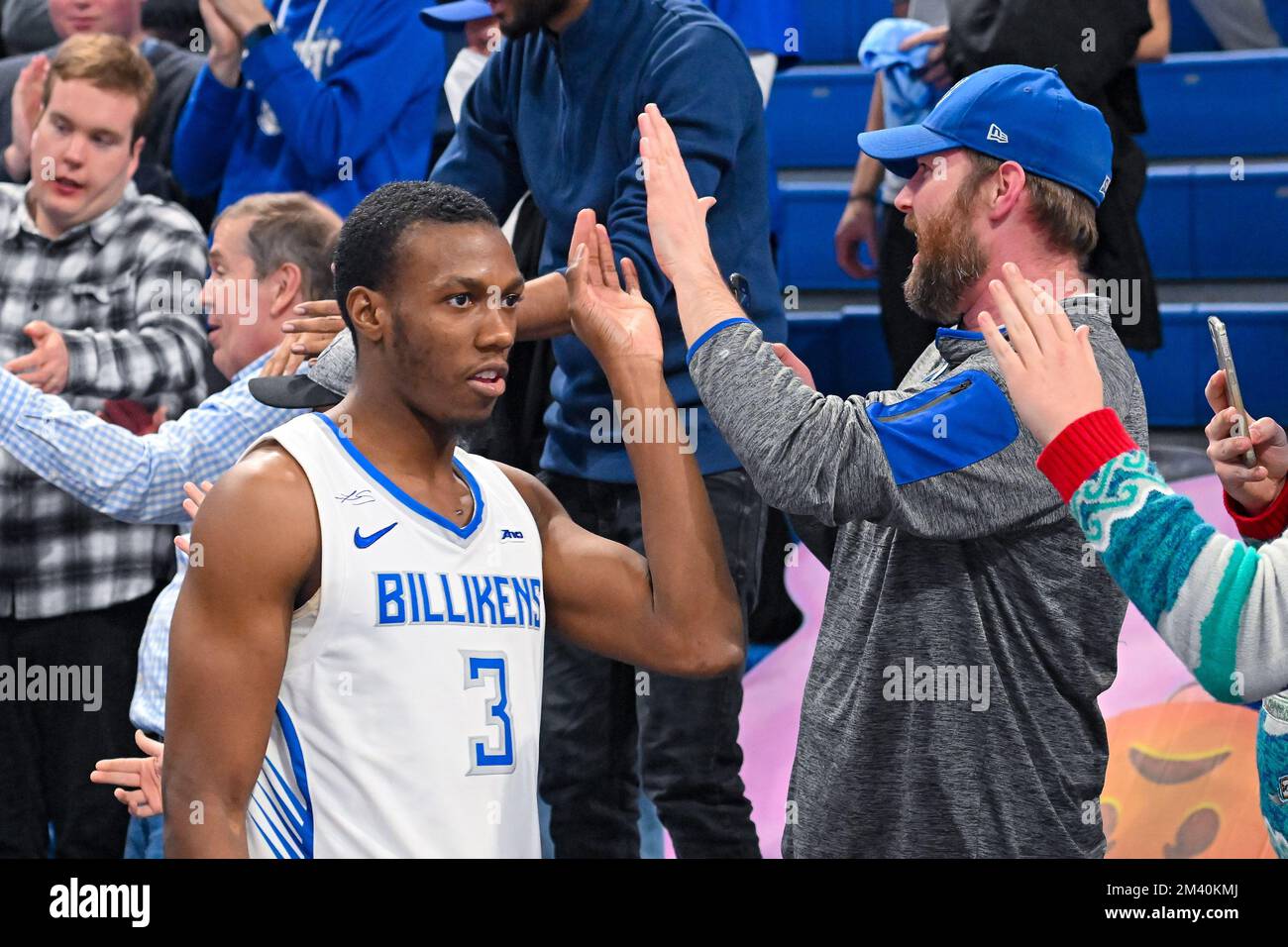 DECEMBER 17, 2022: Saint Louis Billikens guard Javonte Perkins (3 ...