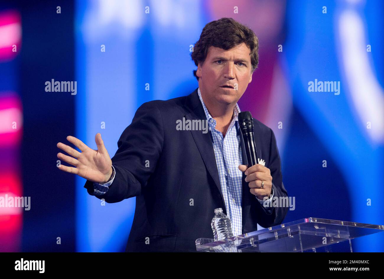 Phoenix, Arizona, USA. 17th Dec, 2022. Fox News host TUCKER CARLSON ...