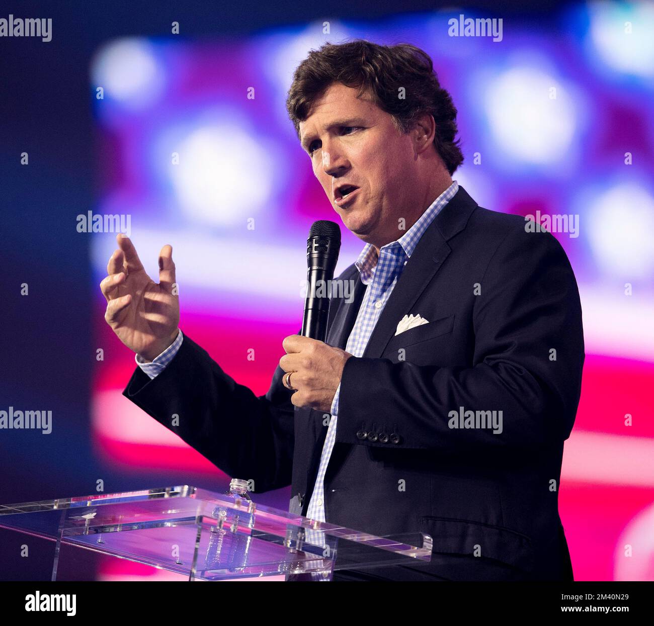 Phoenix, Arizona, USA. 17th Dec, 2022. Fox News host TUCKER CARLSON ...