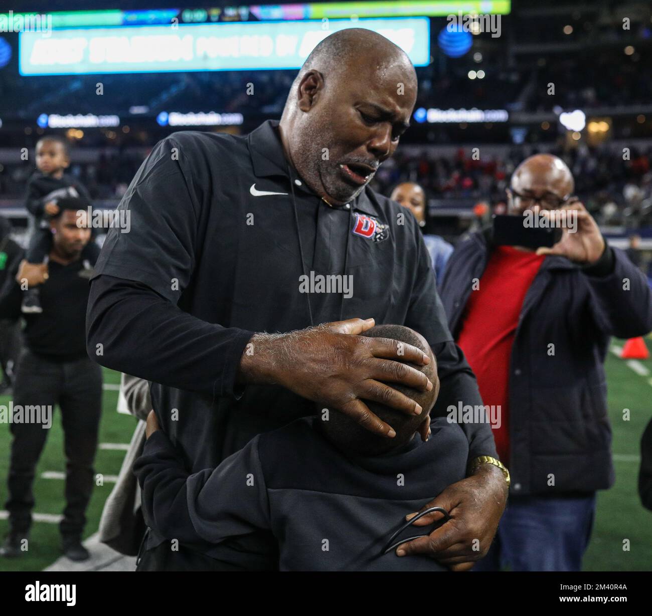High school football head hi-res stock photography and images - Alamy