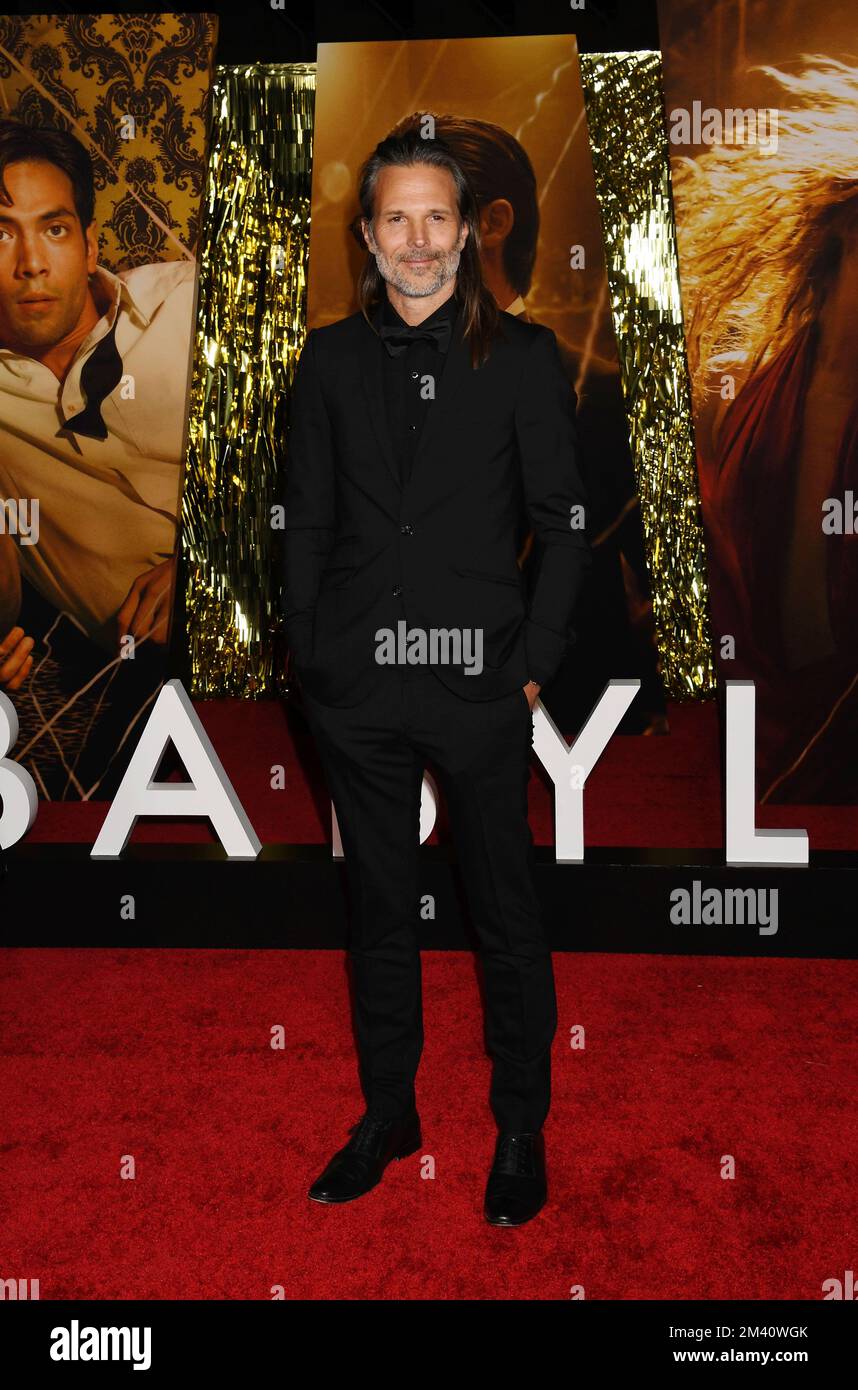 LOS ANGELES, CALIFORNIA - DECEMBER 15: Linus Sandgren attends the ...