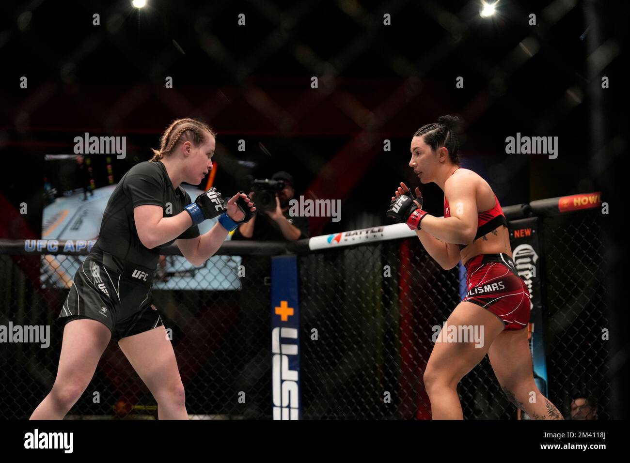 Cheyanne vlismas hi-res stock photography and images - Alamy