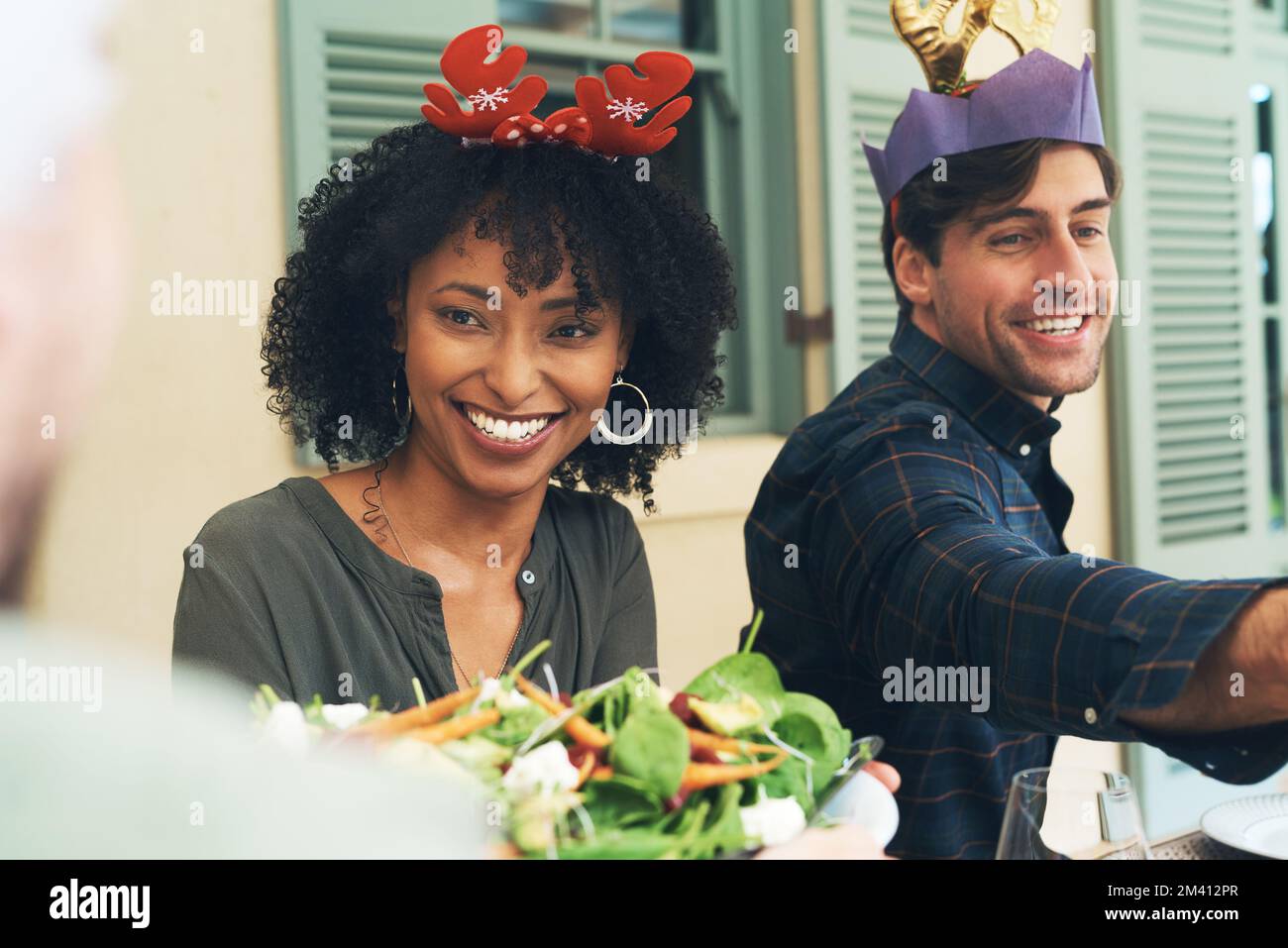 Couple and christmas and food hi-res stock photography and images - Alamy
