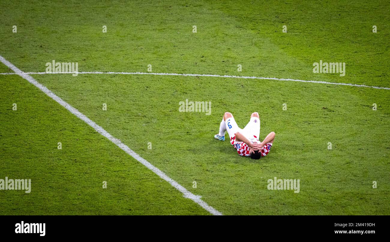 Doha, Qatar. 17th Dec, 2022. Andrej Kramaric (Kroatien) injured Croatia ...