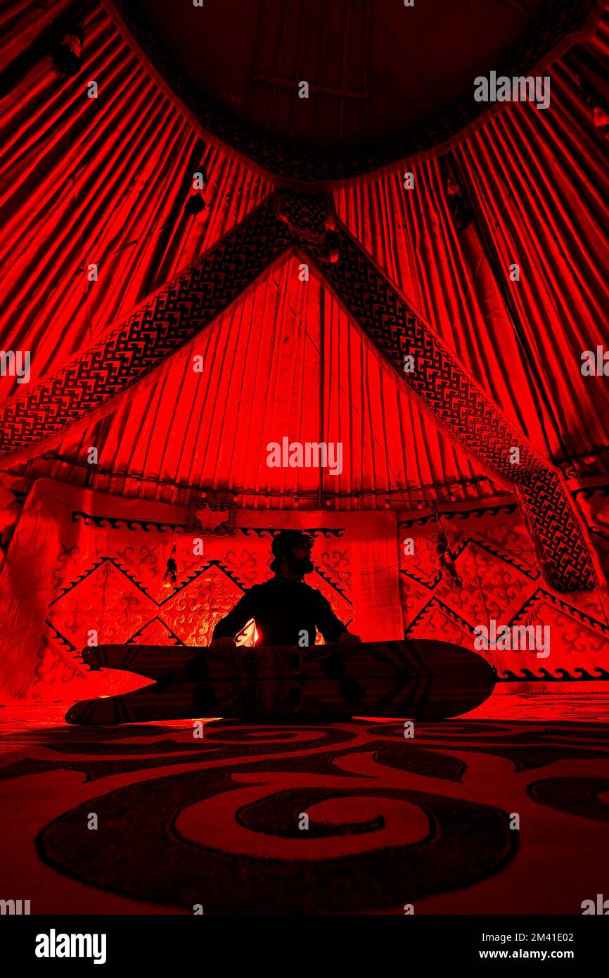 Split legs hi-res stock photography and images - Alamy