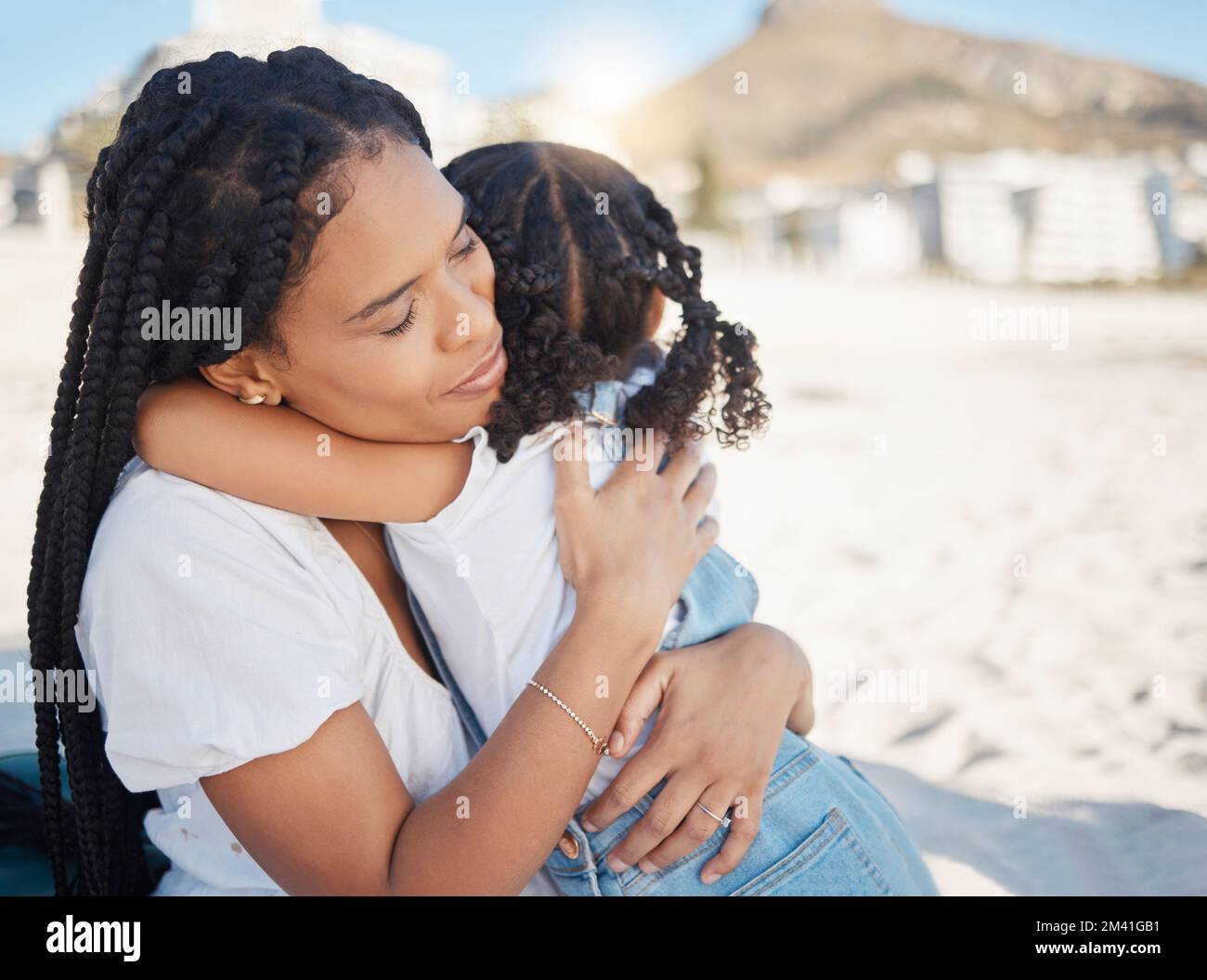 Children in maldives hi-res stock photography and images - Alamy