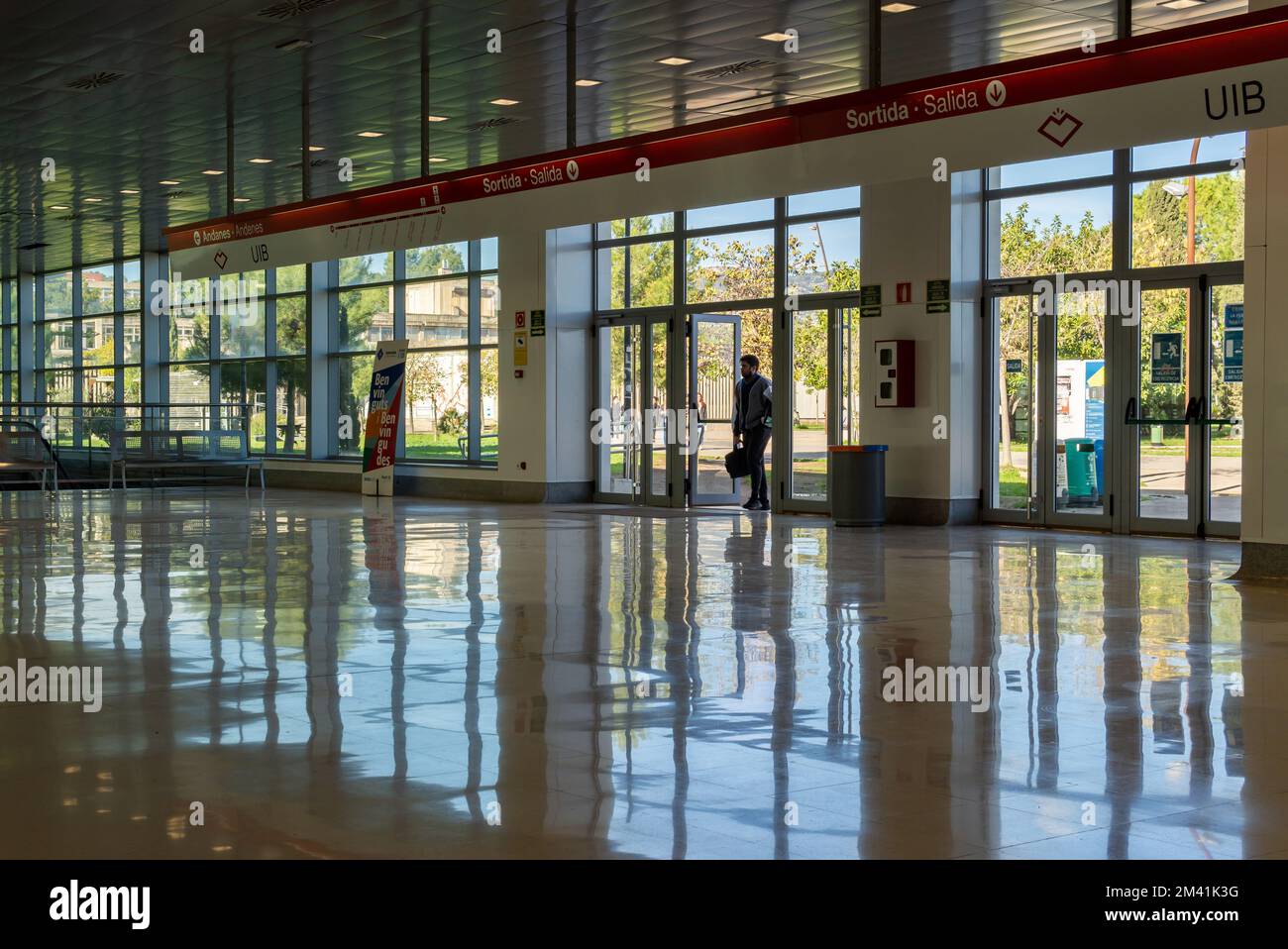Signal subway hi-res stock photography and images - Alamy