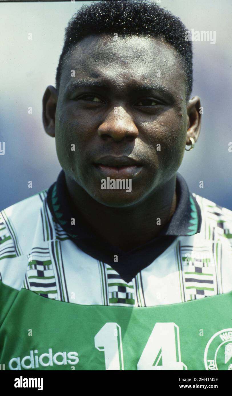 Daniel amokachi 1994 hi-res stock photography and images - Alamy
