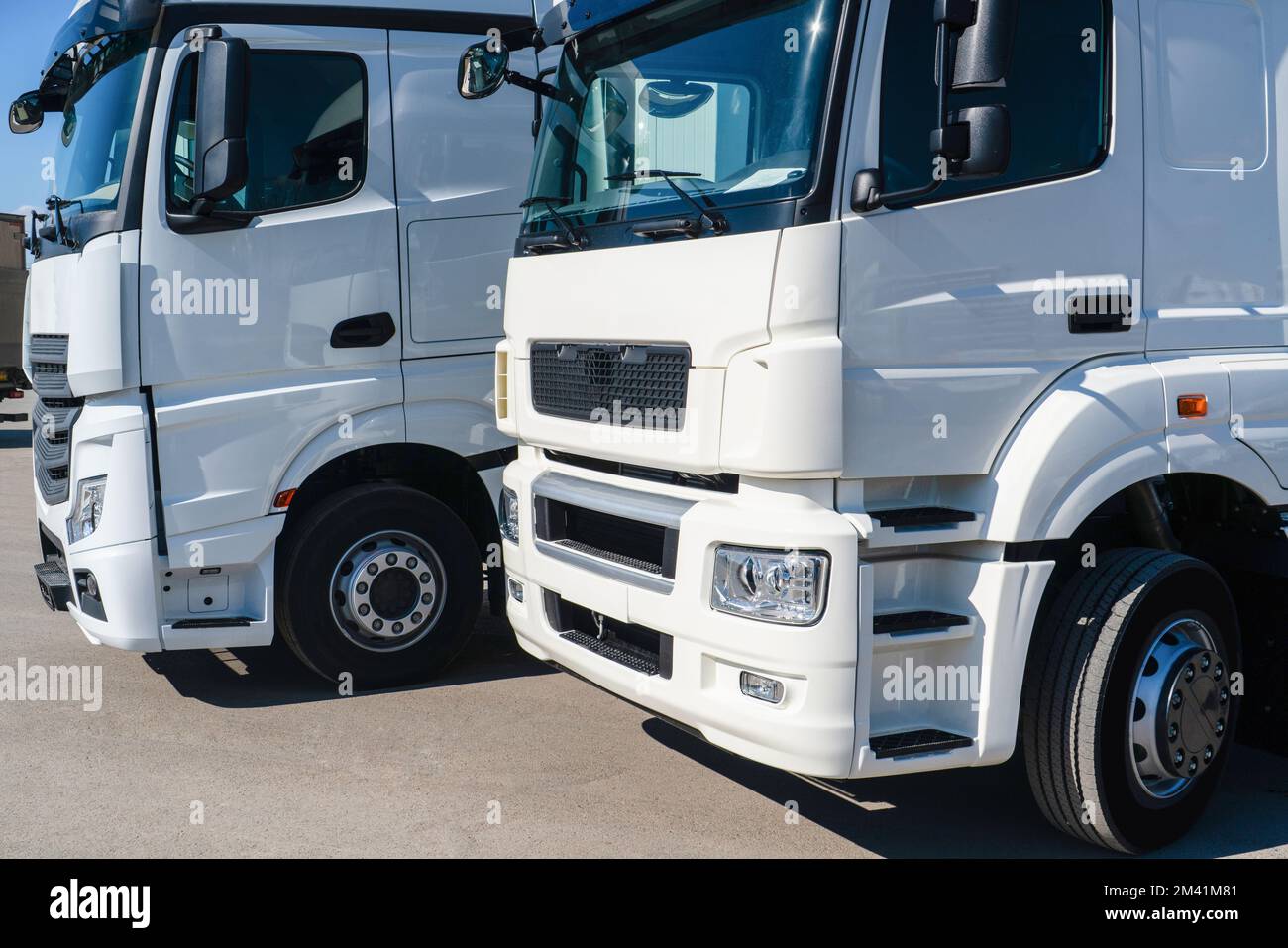 Semi space hi-res stock photography and images - Alamy