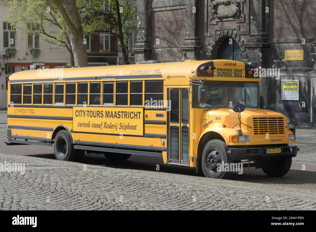 Adapted bus hi-res stock photography and images - Alamy Adapted bus hi-res stock photography and images - Alamy