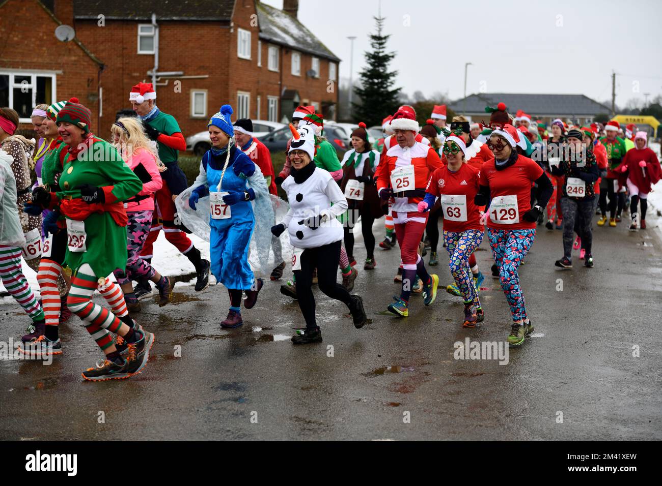 14 th run hi-res stock photography and images - Alamy