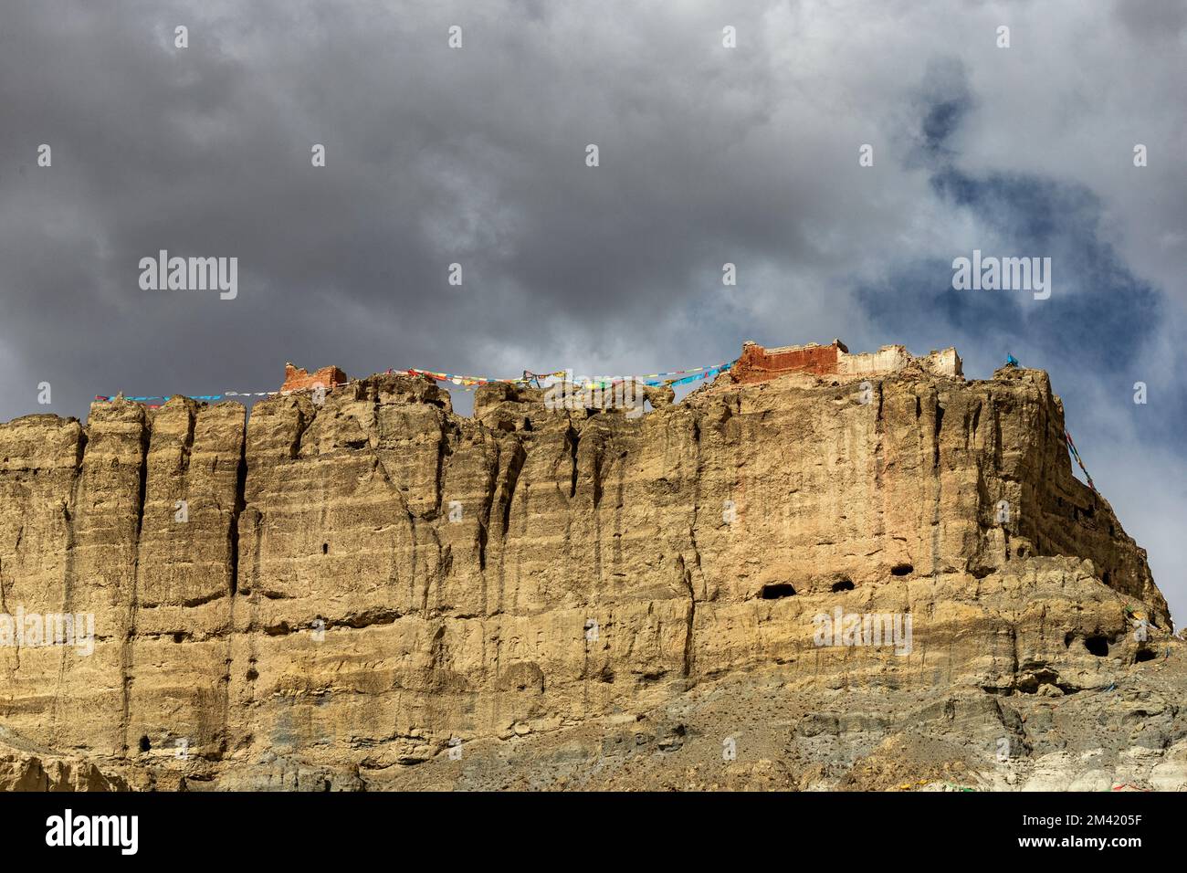 The view of Piyang Dongga ruins in Zanda County, Ngari Prefecture ...