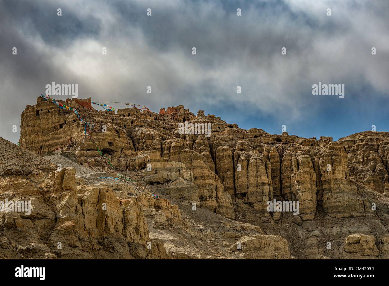 The view of Piyang Dongga ruins in Zanda County, Ngari Prefecture ...