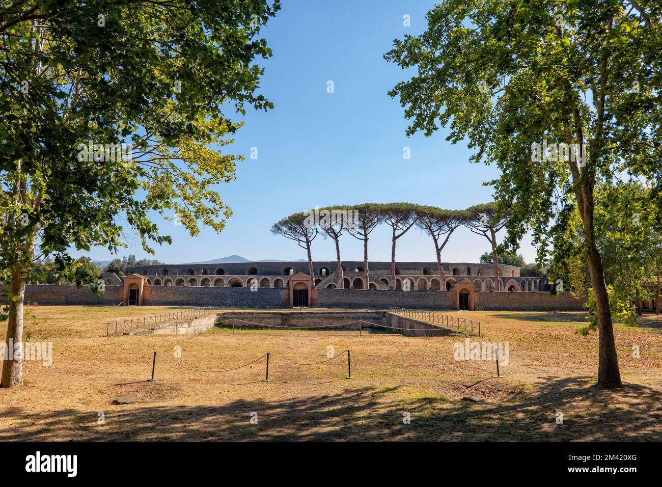 Roman palaestra hi-res stock photography and images - Alamy