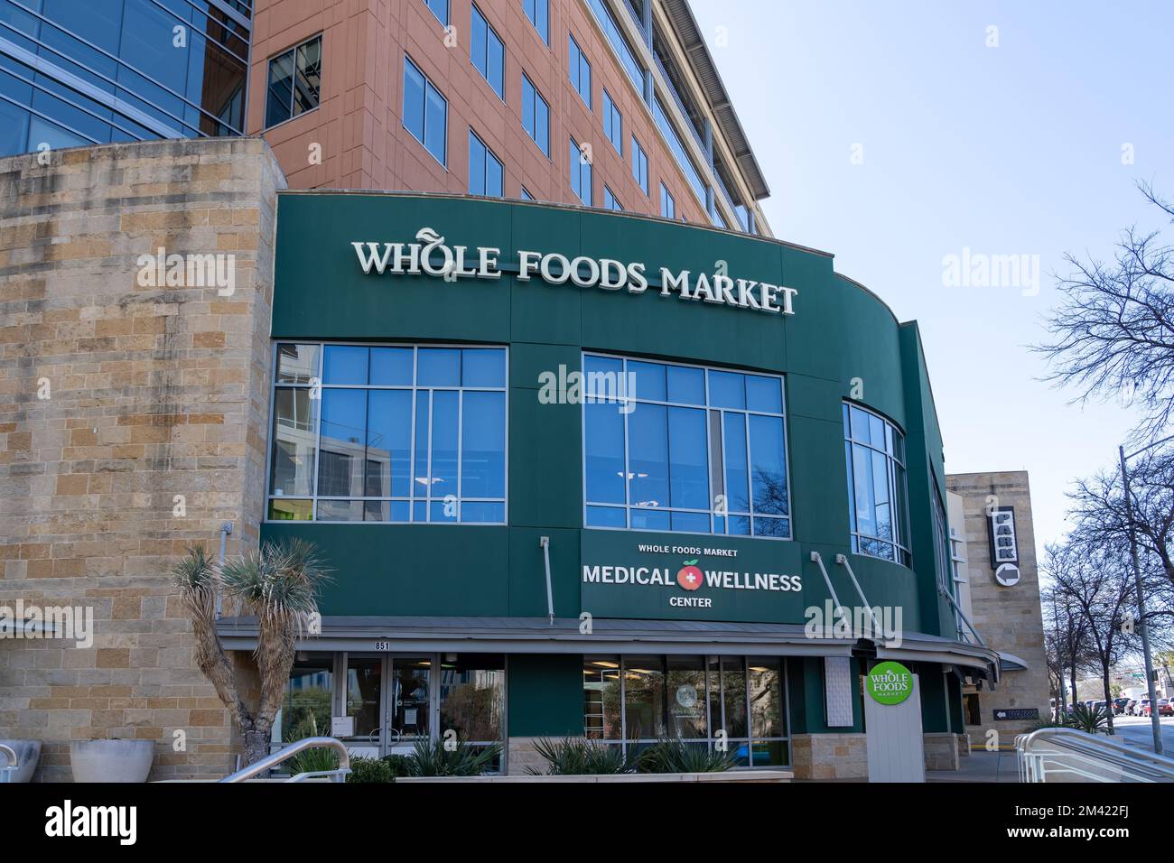 Whole foods austin hi-res stock photography and images - Alamy