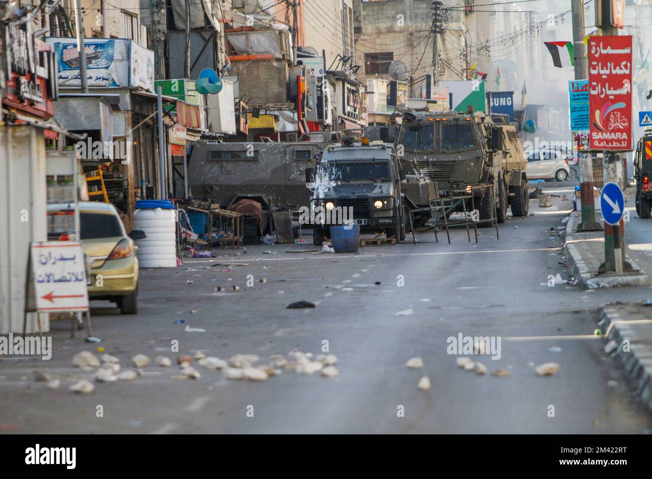 Nablus, Palestine. 18th Dec, 2022. Israeli army forces surrounded a ...
