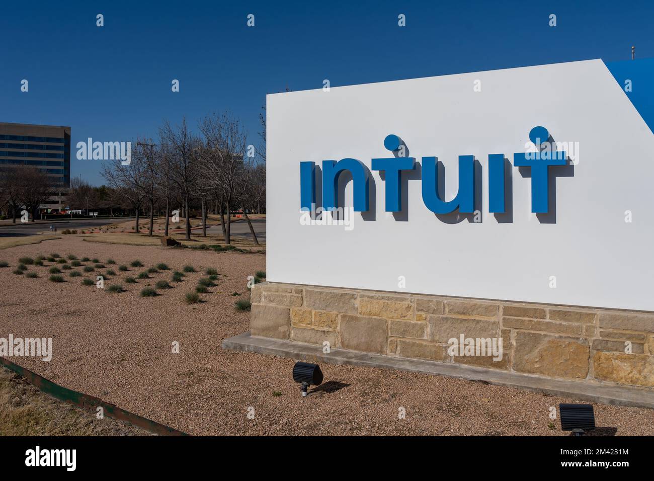 Intuit office hi-res stock photography and images - Alamy